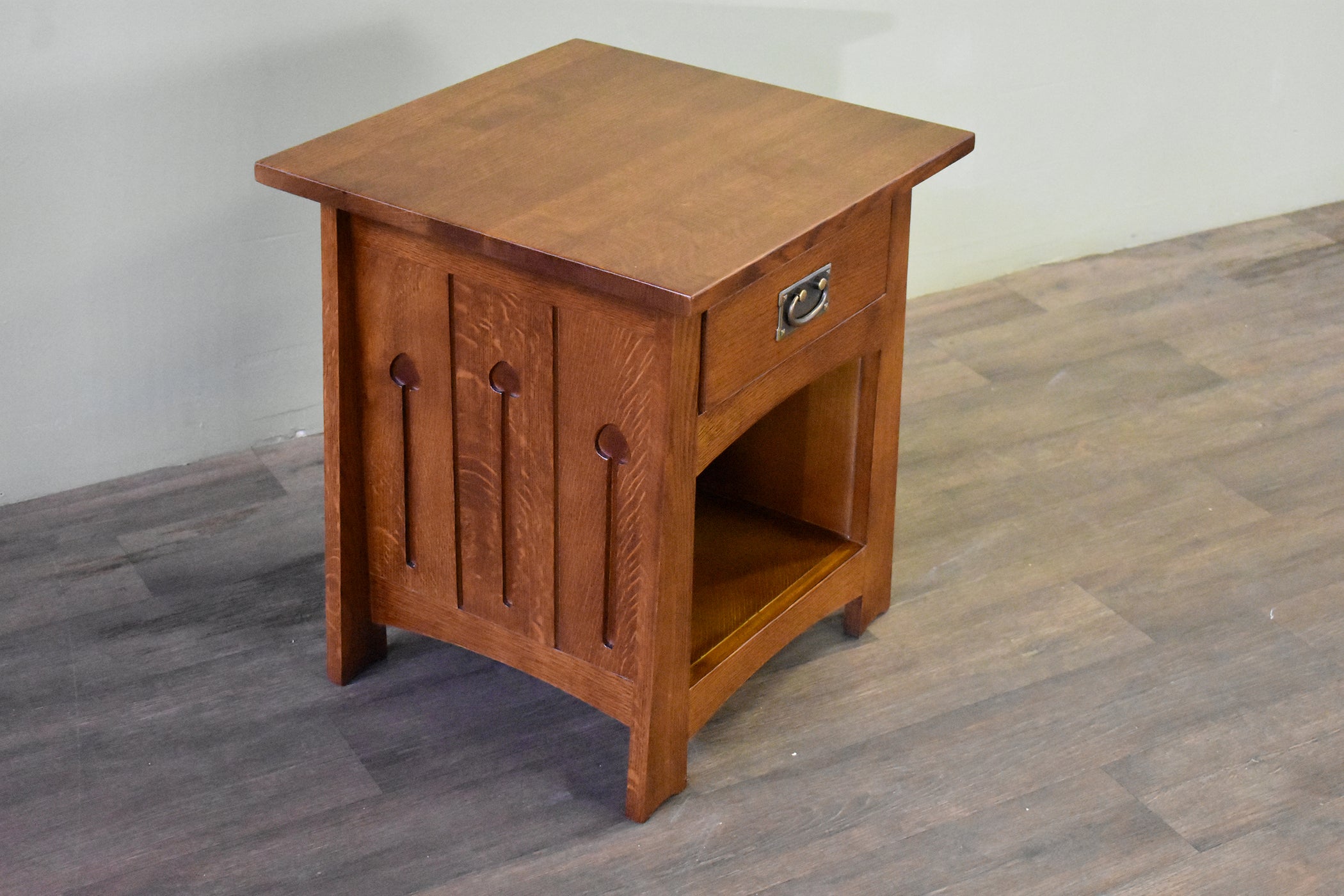 Buy Mission Style Solid Quarter Sawn Oak Keyhole End Table in USA ...