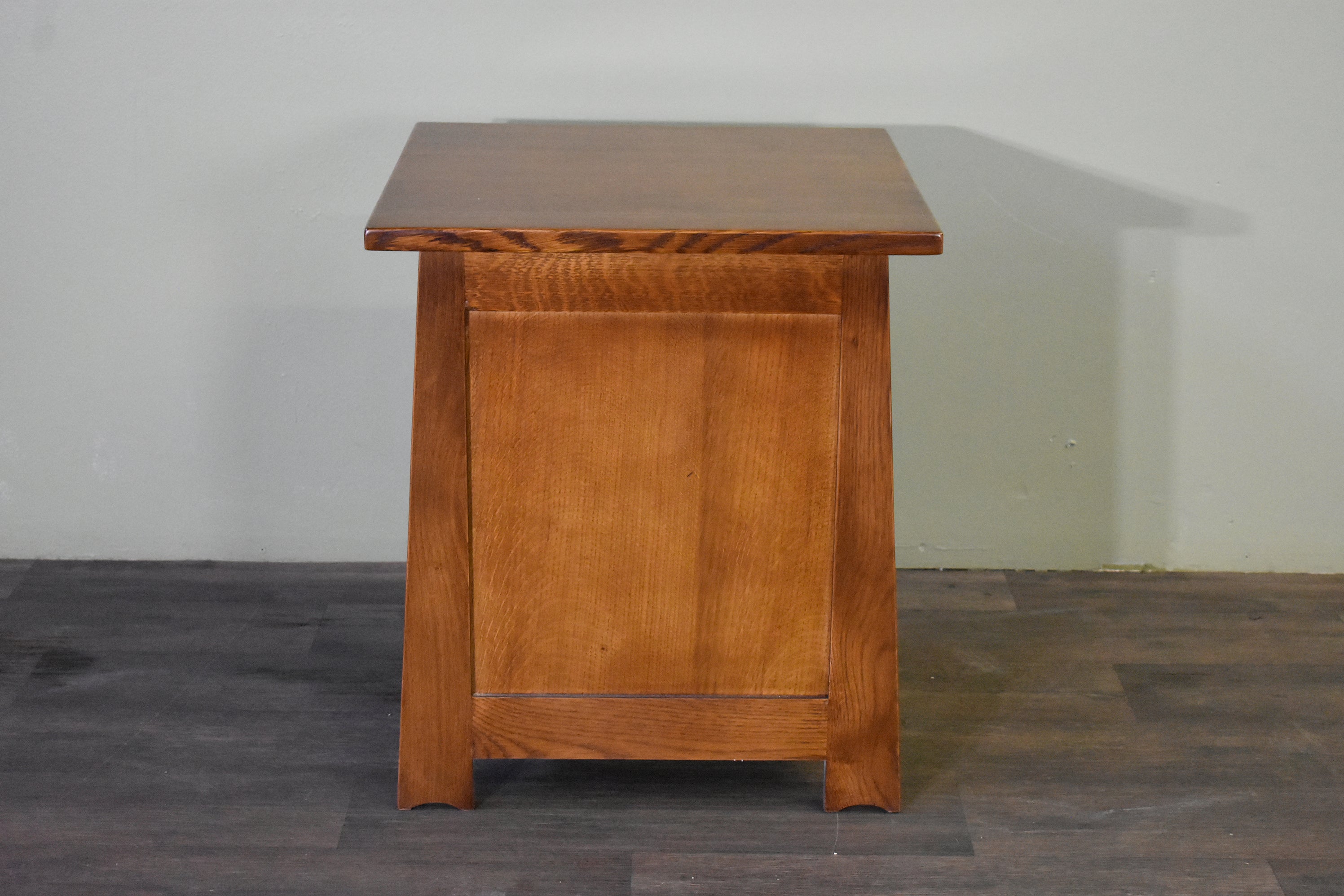 Buy Mission Style Solid Quarter Sawn Oak Keyhole End Table in USA ...
