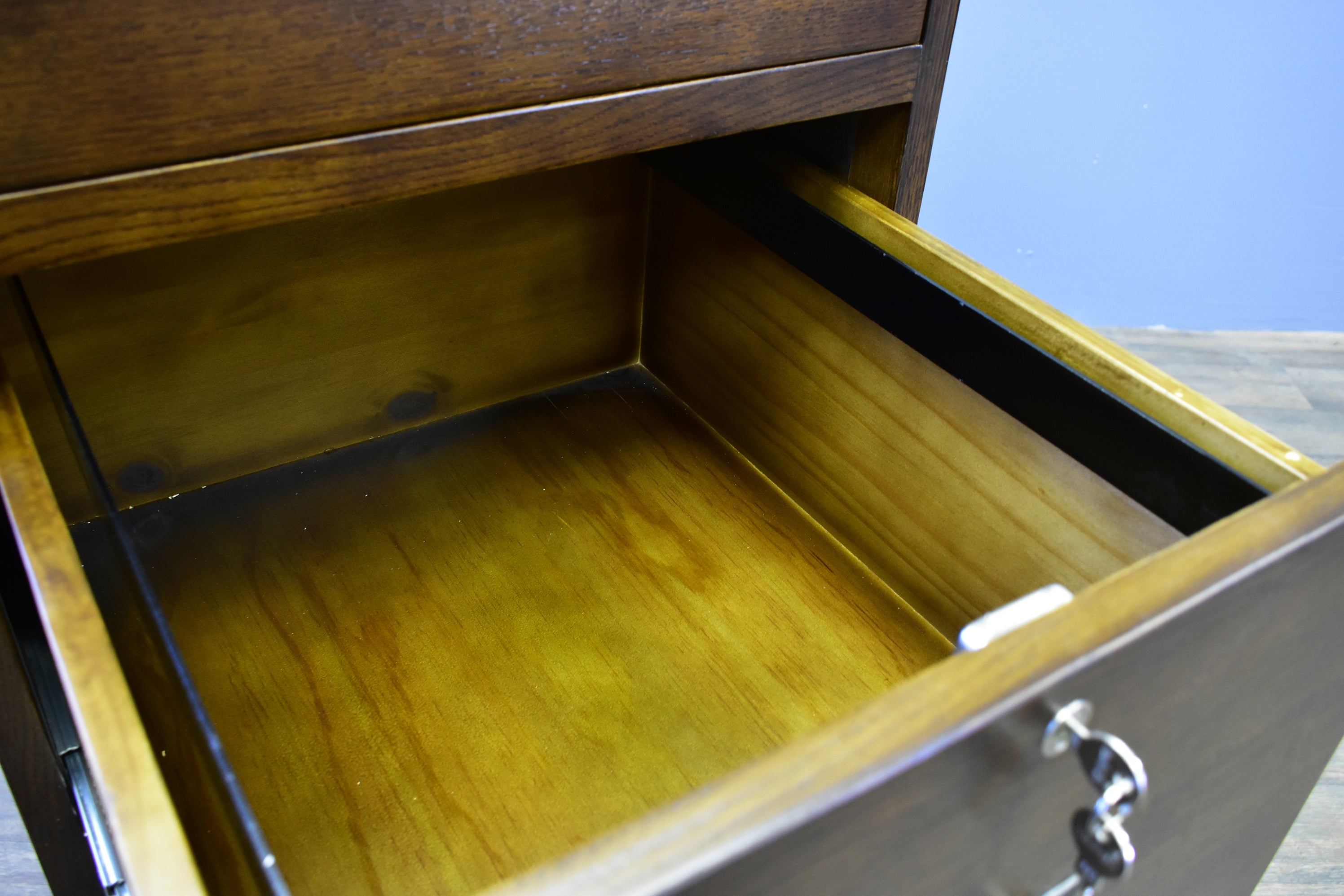 Mission Solid Oak 4 Drawer File Cabinet - Walnut — Crafters and Weavers