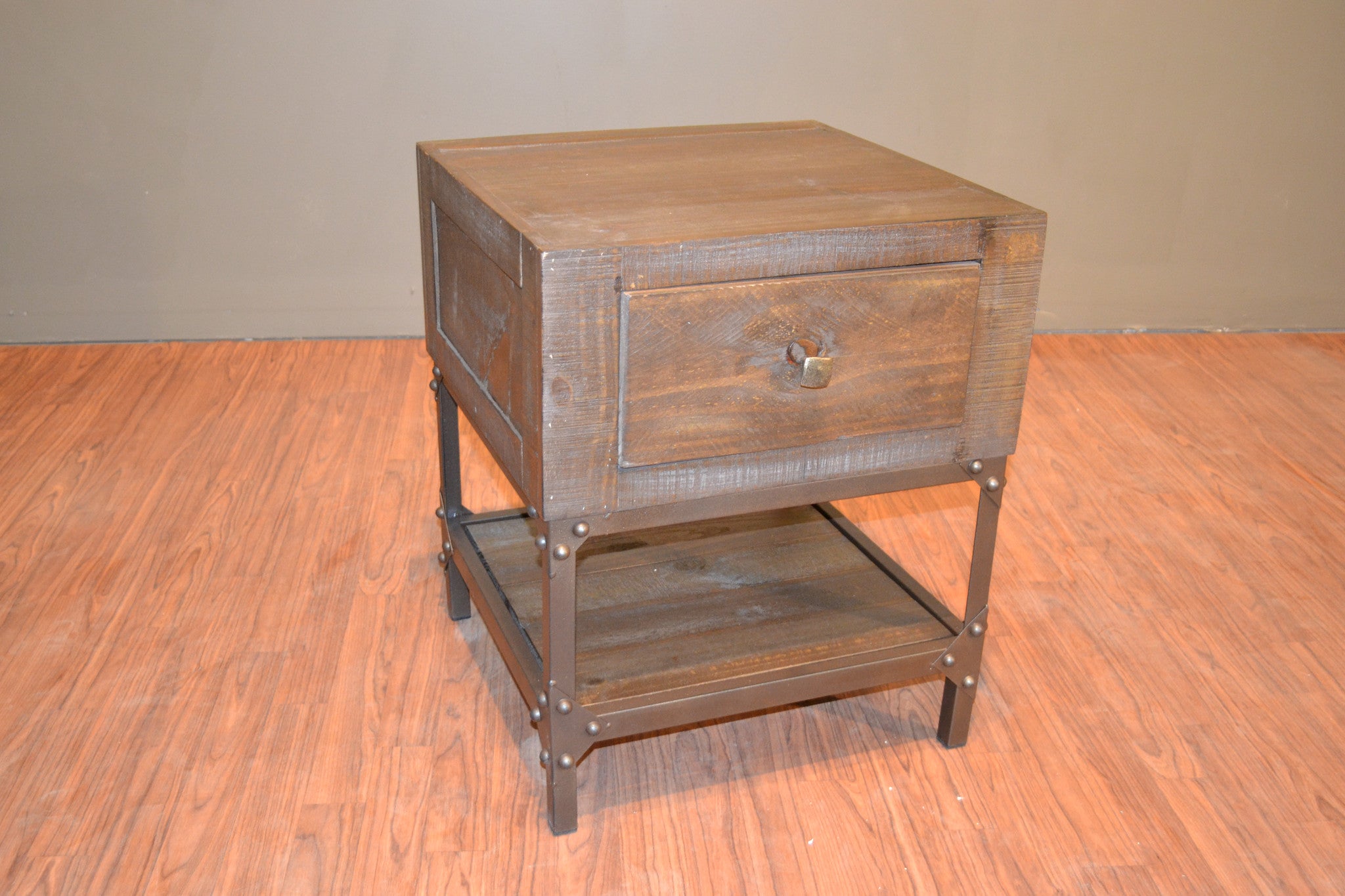 Greenview Forged Iron End Table — Crafters and Weavers